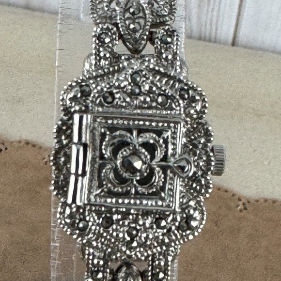 Lucida | Accessories | Rare Vintage Lucida Flip Top Marcasite Quartz ...